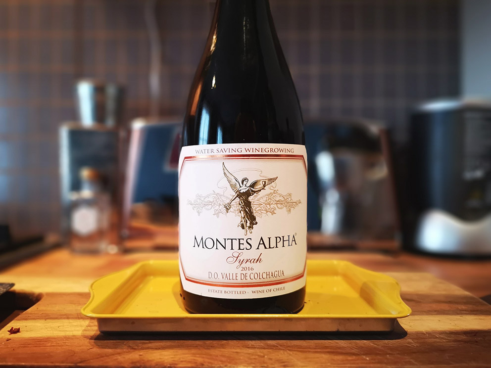 Montes Alpha Syrah Review – The Wine Ninjas